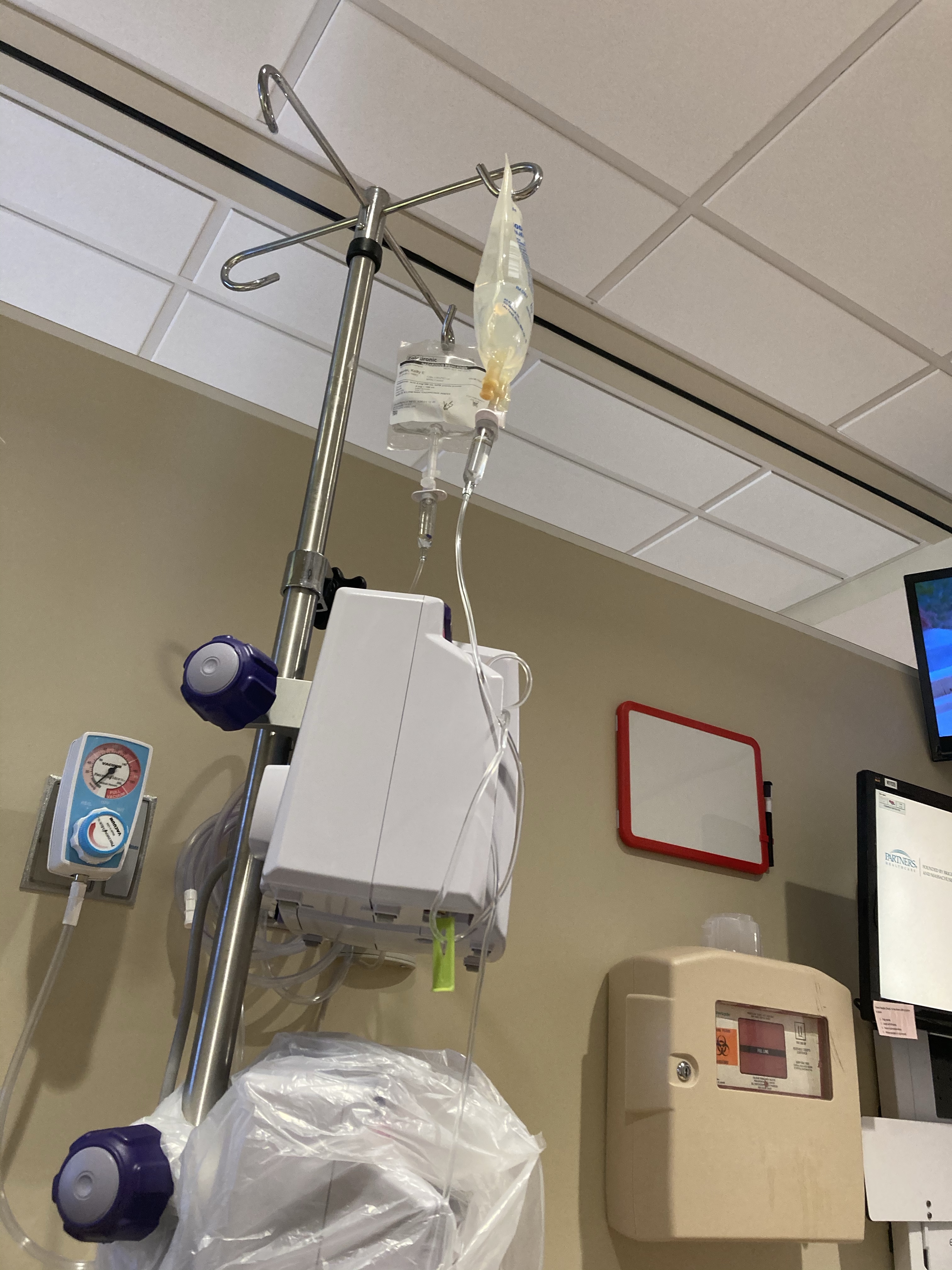 Zometa Infusion #3 – Kelly’s Breast Cancer Blog 🎀